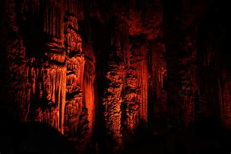 집 밖의 경치 관광 낮 동굴 마요르카 마요르카 해안 동굴 맑은 물 모험 바다 경치 바다 동굴 바다의 발레 아레스 제도 부식 섬 숨 막히는