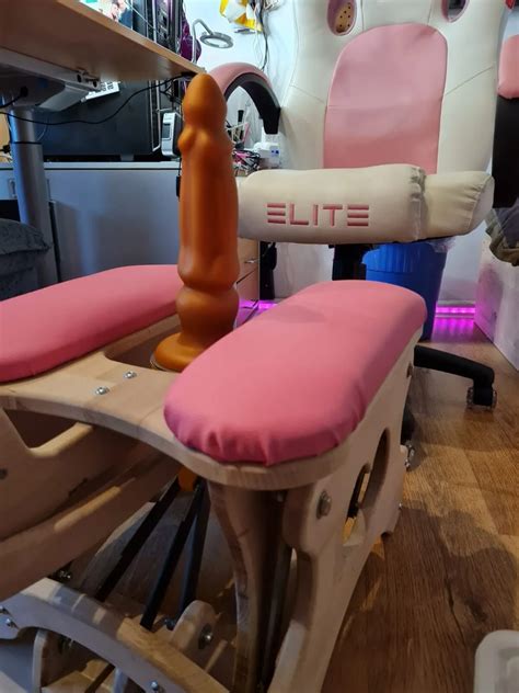 My Selfmade Monkey Rocker Manual Fucking Machine 10 Nude Pics