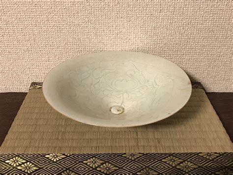 【やや傷や汚れあり】中国古美術 宋代 青白磁茶碗 彫刻紋の落札情報詳細 ヤフオク落札価格検索 オークフリー