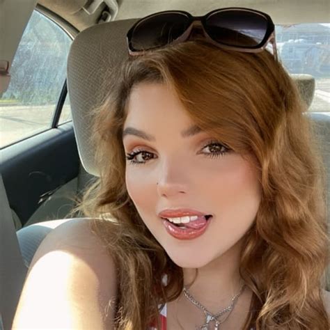 Rachelle Sutton Rachelles Sutton • Threads Say More