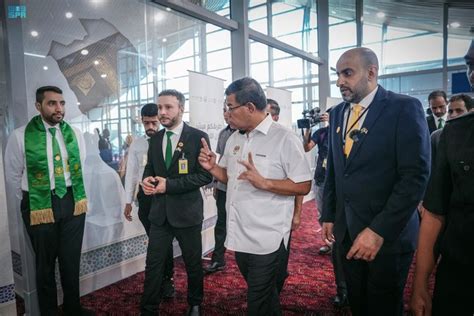 Malaysian Minister Lauds Saudi Arabias Makkah Route Initiative Arab News