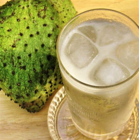 Day 259 Of 365 Things To Do See And Eat In Jamaica Savor Soursop Juice