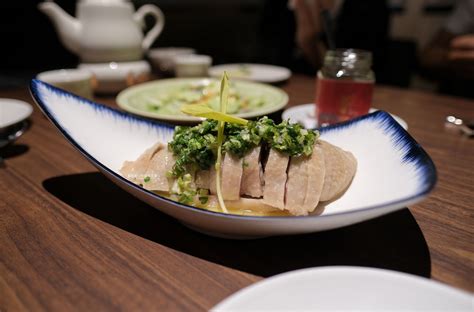 台中西屯│膳馨民間創作料理市政店 連4年榮獲米其林餐盤推薦的台菜指標餐廳，誠品生活480七樓 藍色起士的美食主義