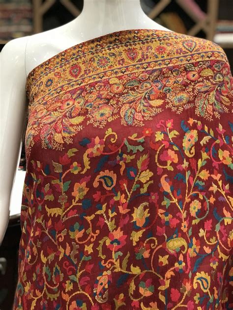 Chinar Jaal Embroidered Kashmiri Saree Embroidered Kashmiri Sarees