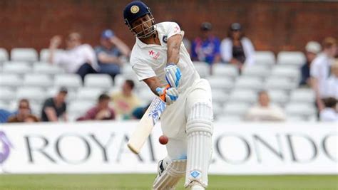 Mahendra Singh Dhoni Helicopter Shot