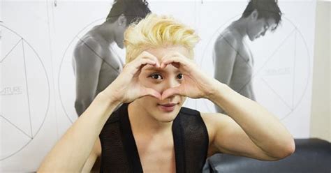 김준수 연말 콘서트 5년째 초광속 전석 매진 역시 공연킹
