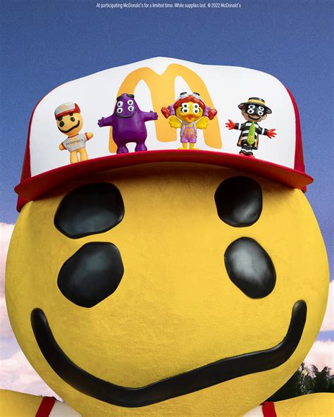 Adult Happy Meals Are At Mcdonalds And Theyre Lovin It