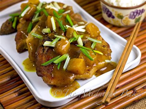 Slow Cooker Tropical Pineapple Pork Chops