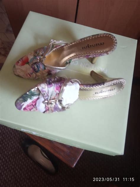 Новые шлепки — цена 100 грн в каталоге Шлепанцы Купить женские вещи по доступной цене на Шафе