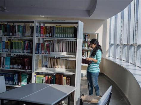 National Institute Of Fashion Technology Mumbai Educationworld