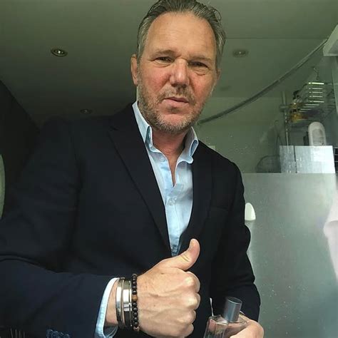 Ludovic Manka Ludovicmanka • Threads Say More