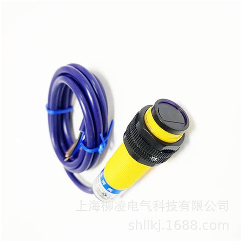 柳凌科技圆柱型光电开关 漫反射式 直流 Pnp 常开 E3f Ds10p1 阿里巴巴