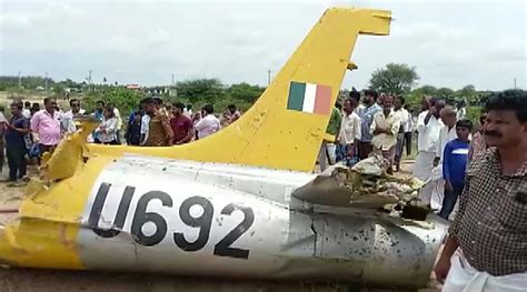 Iafs Kiran Trainer Aircraft Crashes In Karnataka Pilots Eject Safely