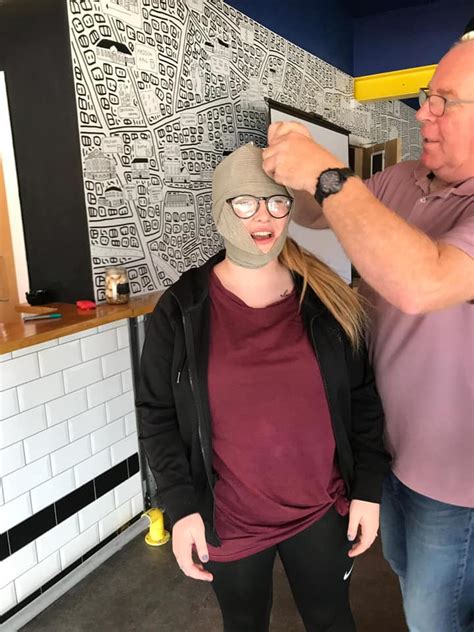 💉 We Are Now Open And First Aid The Silly Country