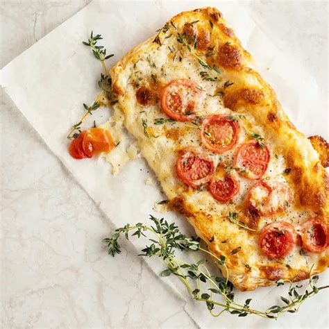 Puff Pastry Pizza Recipe Easy 30 Minute Meal Twosleevers