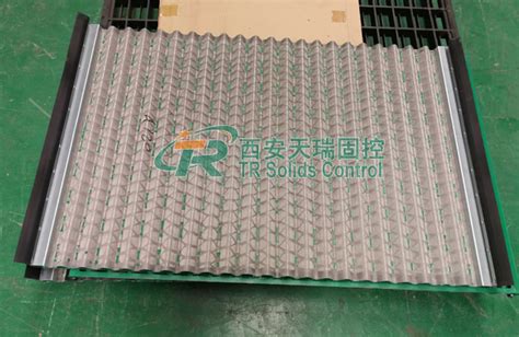 High Strength Oil Vibrating Sieving Mesh 2 3 Layers Dimension 1165 X