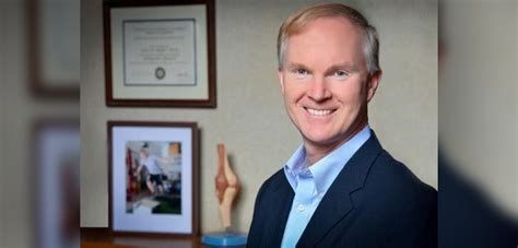 Dr Scott Hacker Performs 1st West Coast Agili C Cases Orthopedics