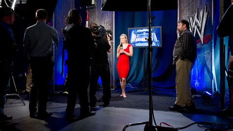 Backstage With Renee Young Gallery 9 1 14 Page 2 Wrestling Forum