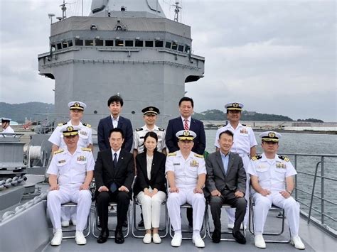 試験艦あすか 和歌山港へようこそ 和歌山市議会議員 戸田正人 オフィシャルブログ Powered By Ameba