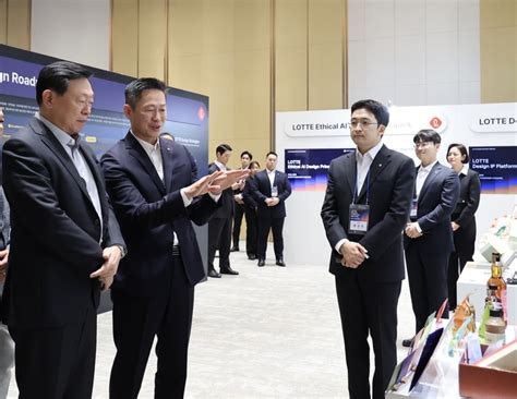 롯데 그룹 첫 디자인 전략 회의 개최 디자인 경쟁력 강화” 전자신문