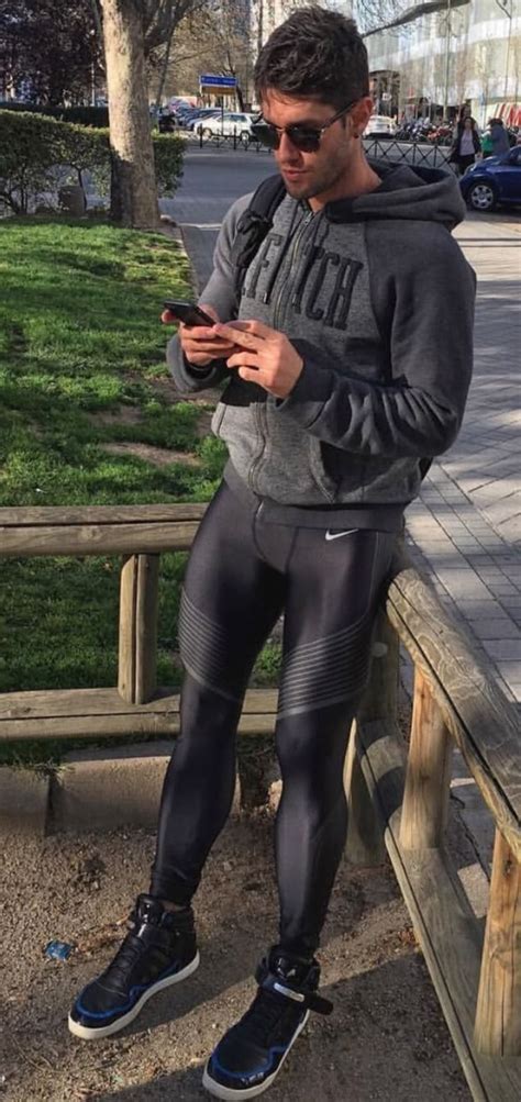 Pin By Eduardo Cabrera On Sport Chic Gym Outfit Men Sport Outfit Men