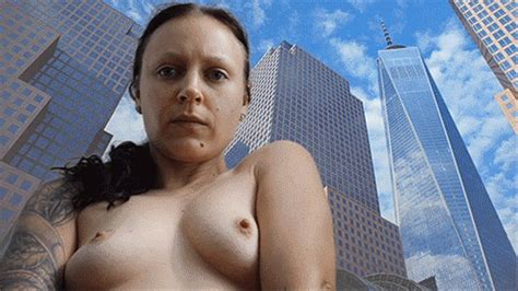 Naked Giantess In The City PORNMEKA