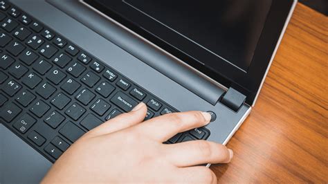 15 Reasons Why Your Laptop Wont Turn On And How To Fix Them