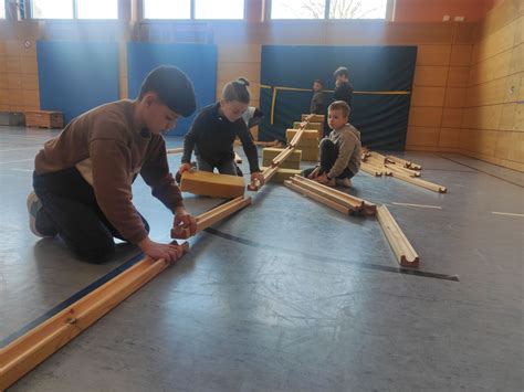 Bauen Und Konstruieren In Der Klasse 2d Emil Fischer Grundschule