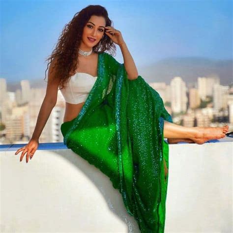 Tmkocs Anjali Bhabhi Aka Sunayana Fozdar Is A Glamorous Diva In Real Life