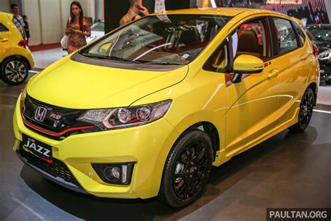 GIIAS 2016 Honda Jazz RS CVT Special Edition Honda JazzRS SE 2 Paul