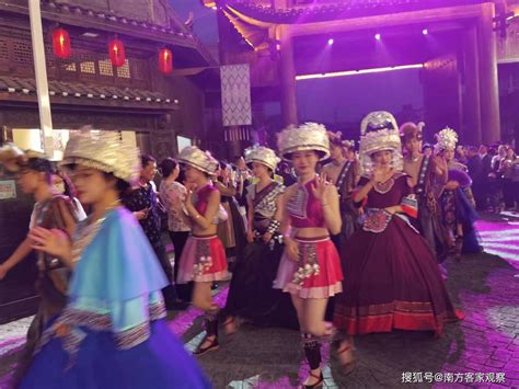 张家界72奇楼倩影 搜狐大视野 搜狐新闻