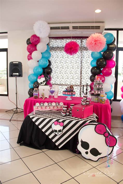 Mesa Principal Monster High Decoraciones De Monster High Fiesta De