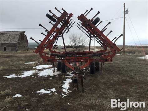 White 400 Chisel Plow Agriculture Bigiron White 400 Chisel Plow Agriculture Bigiron