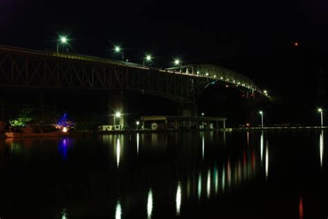 境港大橋の夜景 山の陰から 写し人の便り