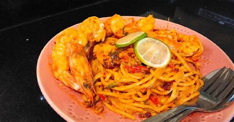 สูตร สปาเก็ตตี้ต้มยำกุ้ง โดย หมีข้าวโพดด Cookpad