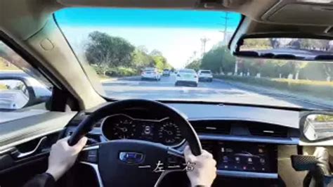 新手练车，车子停久了，开出去跑一跑。 Youtube