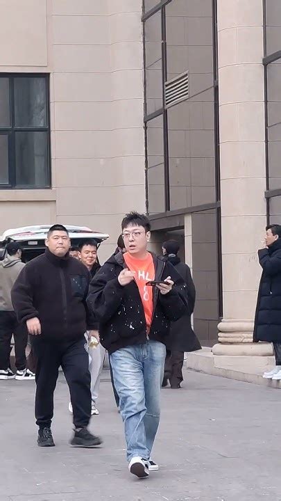 张九泰 230202 北展 外出吃饭 Youtube