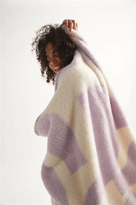 Printed Plush Throw Blanket Urban Outfitters