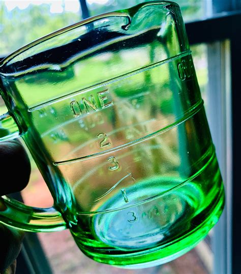 Hazel Atlas Green Depression Glass Measuring Cup 8 Oz Uraniumhazel