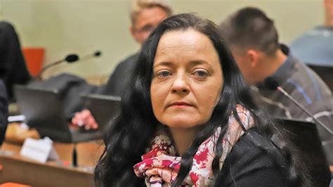 Terror Des Nsu Beate Zschäpe Sagt Gegen Vertraute Aus