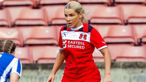 Onlyfans Model Madelene Wright Reflects On First Season Back In