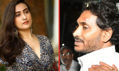 గులకరాయి అంటూ జగన్ పై కామెంట్లు చేసిన యాంకర్ ట్రోల్ చేస్తున్న వైసీపీ