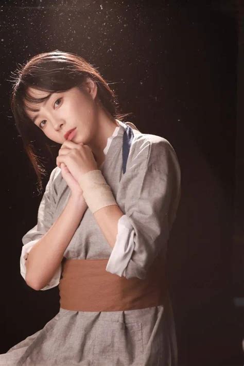 古早日系纯幼风网红美少女，已经带球跑领证结婚？长岛