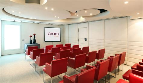 Cram Hotel Barcelona Piscina En La Azotea Y Gastronomía De Alto Nivel