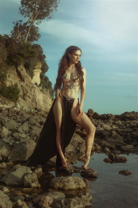 Celeb Madison Lintz Nude Photo 30 The Fappening Leaked Photos