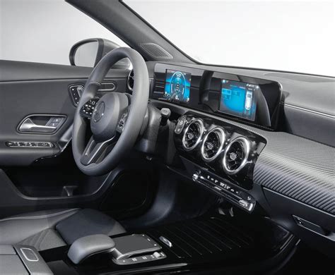 Visteon Premieres Smartcore Cockpit Domain Controller On New Mercedes