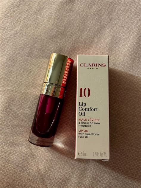 Pin by eerikaa on style | Makeup inspiration, Clarins lip oil, Eye makeup