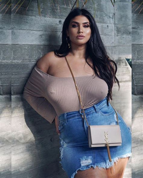 La Tecia Thomas Wifey S Curvy Fashion Fashion Beautiful Models