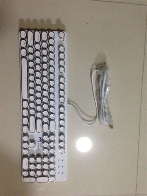 White Typewriter Keyboard Computers And Tech Parts And Accessories