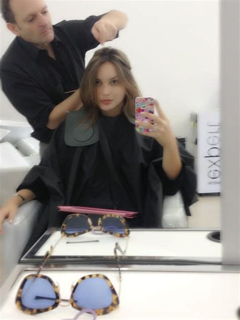 DeNunCianDo Ver Mensaje Individual Erika Velez Ecuatorianita Bella